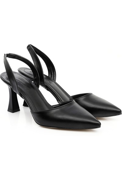 Gönderi(R) Gön Sivri Burun Kadeh Ökçe Kadın Topuklu Ayakkabı 35308 Gönderi(R) Gön Sivri Burun Kadeh Ökçe Kadın Topuklu Ayakkabı 35308