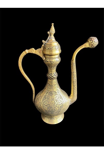 Üzümcüler Bakır Sarı Eskitme El Işlemeli Ibrik Üzümcüler Bakır Sarı Eskitme El Işlemeli Ibrik