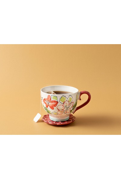 English Home Big Flower Porselen Kupa 500 ml Kırmızı - Beyaz - Lacivert English Home Big Flower Porselen Kupa 500 ml Kırmızı - Beyaz - Lacivert