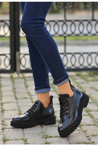 Erbilden Noma Siyah Rugan Bağcıklı Bot Erbilden Noma Siyah Rugan Bağcıklı Bot