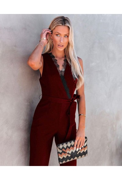Buum Fashion Yakası Dantel Detaylı Kuşaklı Cepli Tulum Buum Fashion Yakası Dantel Detaylı Kuşaklı Cepli Tulum