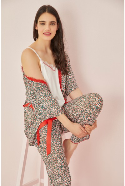 Sude Homewear Kadın Sabahlıklı Pijama Takımı