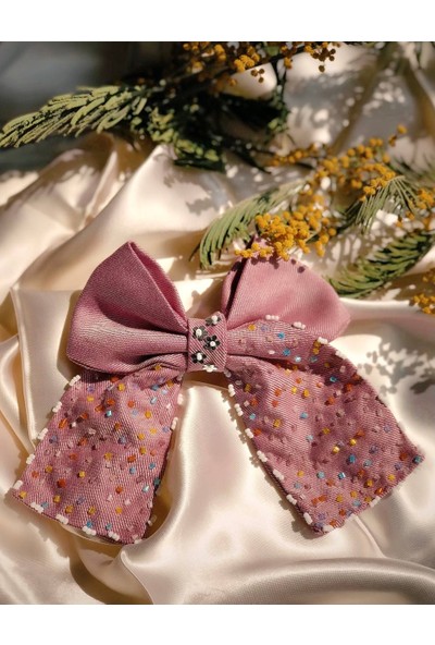 Bivalvia Accessories Renkli Boncuk Pembe Jean Kuyruklu Fiyonk Klipsli Toka Bivalvia Accessories Renkli Boncuk Pembe Jean Kuyruklu Fiyonk Klipsli Toka