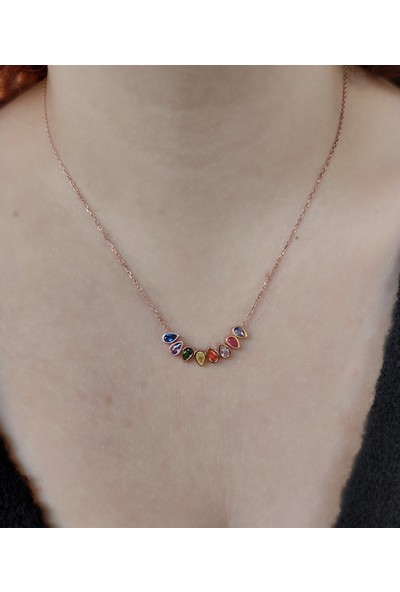 Noia Silver Rose Gökkuşağı Su Damlası Kolye Noia Silver Rose Gökkuşağı Su Damlası Kolye