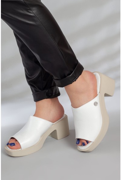 Mammamia Kadın Hakiki Deri Topuklu Beyaz Terlik • A222YDYL0042