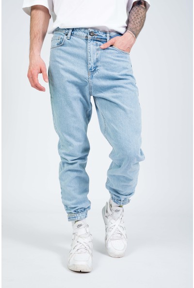 Jenalli Erkek Açık Mavi Yüksek Bel Paçası Lastikli ve Cırtlı Jogger Kot Pantolon Jenalli Erkek Açık Mavi Yüksek Bel Paçası Lastikli ve Cırtlı Jogger Kot Pantolon
