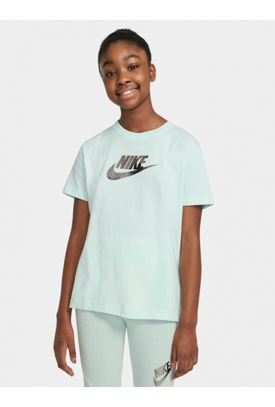 Nike Sportswear Older Kids' (Girls') T-Shirt - Green Çocuk Tişört DD3787-394