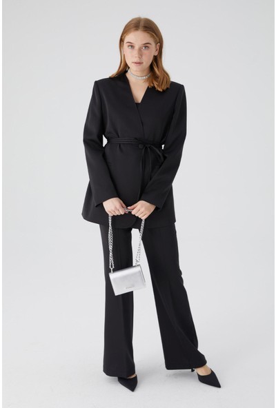 Manuka Saten Ispanyol Paça Pantolon Siyah Manuka Saten Ispanyol Paça Pantolon Siyah