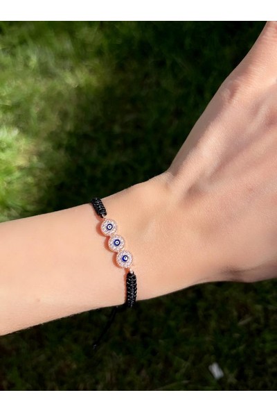Alpira Üç Taşlı Nazar Boncuklu Makrome Bileklik Alpira Üç Taşlı Nazar Boncuklu Makrome Bileklik