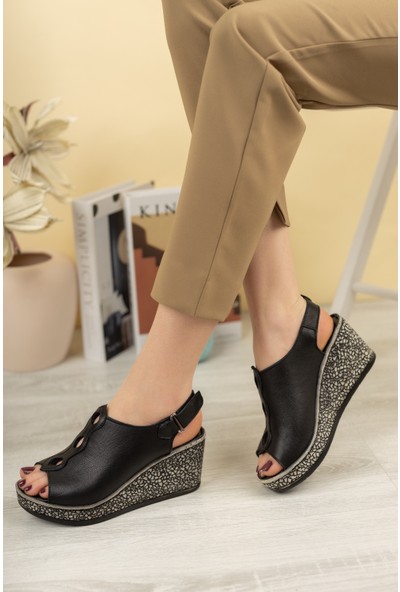 M&B COLLECT Iç Dış Naturel Deri Dolgu Topuk Kadın Sandalet