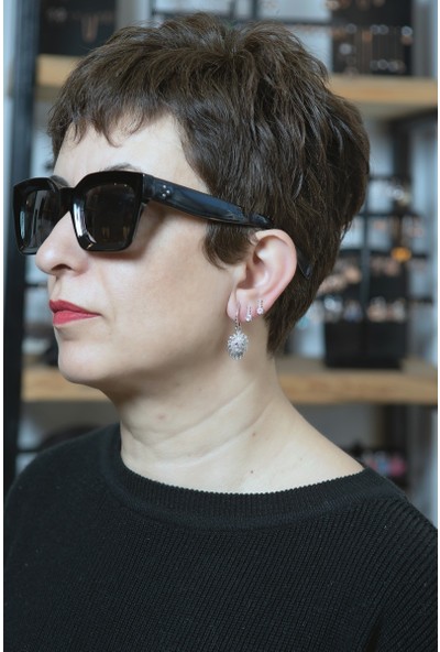 Artisan By Sıla Bacak Aslan Zirkon Taşlı Küpe Artisan By Sıla Bacak Aslan Zirkon Taşlı Küpe