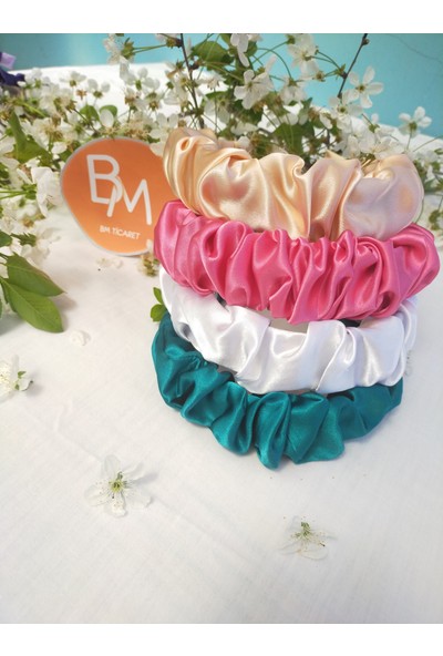 BM Ticaret 4'lü Saten Büzgülü Taç Seti BM Ticaret 4'lü Saten Büzgülü Taç Seti