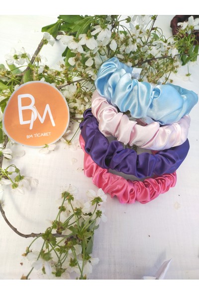 BM Ticaret 4'lü Saten Büzgülü Taç Seti BM Ticaret 4'lü Saten Büzgülü Taç Seti