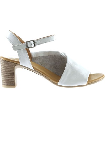 Bueno Shoes Beyaz Deri Kadın Topuklu Sandalet