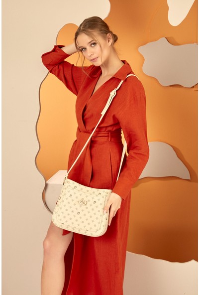 Pierre Cardin Bej Monogram Kadın Çapraz Çanta 05PO22Y1582-MN Bj