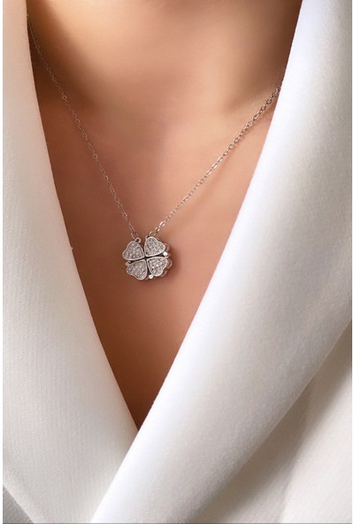 Madambb Gri Mıknatıslı Çelik Yonca Kolye Madambb Gri Mıknatıslı Çelik Yonca Kolye