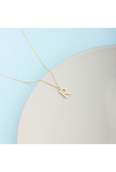 Ravza Gümüş 925 Ayar Gümüş R Harf Kolye Ravza Gümüş 925 Ayar Gümüş R Harf Kolye