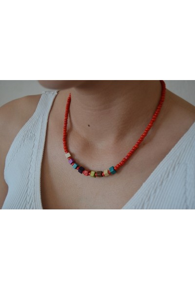 Dnz Bayan Boncuklu Kolye