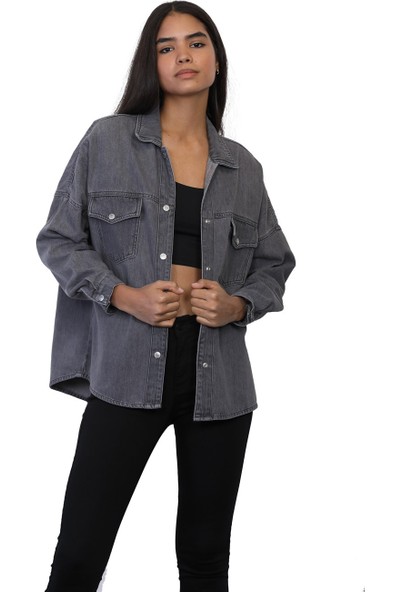 Whitney Kadın Basic Çıtçıtlı Gri Jean Gömlek Whitney Kadın Basic Çıtçıtlı Gri Jean Gömlek