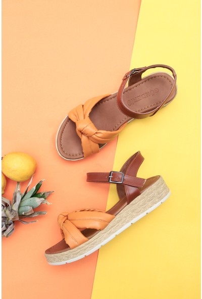 Gönderi(R) Gön Dolgu Taban Bilek Bağlı Kadın Sandalet 40450