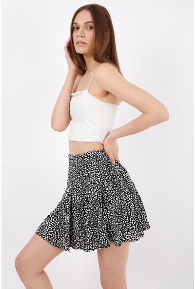 Twenty3 Kadın Lastikli Piliseli Leopar Desenli Şortlu Etek Twenty3 Kadın Lastikli Piliseli Leopar Desenli Şortlu Etek