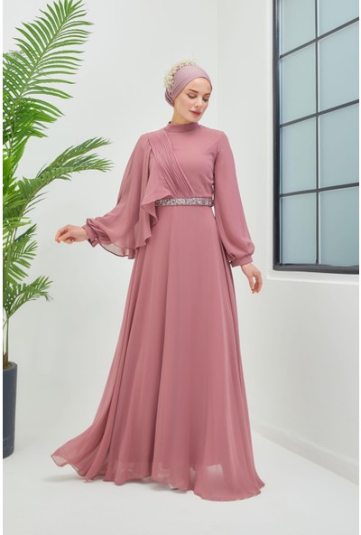 Moda Echer Kemeri Taş ve Pilise Detaylı Tesettür Abiye Elbise 7816 Moda Echer Kemeri Taş ve Pilise Detaylı Tesettür Abiye Elbise 7816