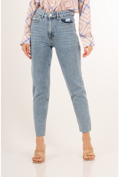 Dilvin Kadın Mavi Paçası Kesik Mon Jeans Dilvin Kadın Mavi Paçası Kesik Mon Jeans