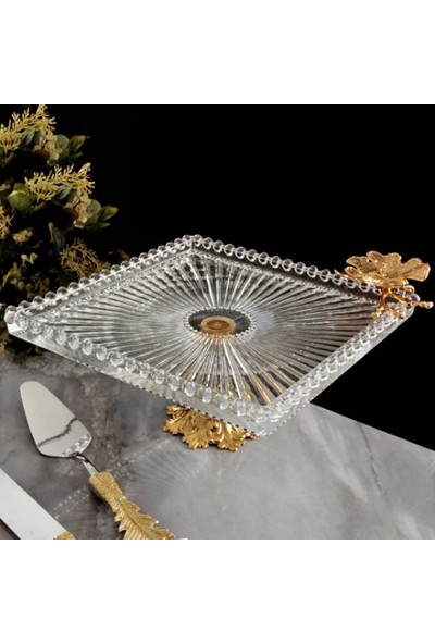 Zeytin Kelebek Motifli Kare Sunum Tepsisi Zeytin Kelebek Motifli Kare Sunum Tepsisi