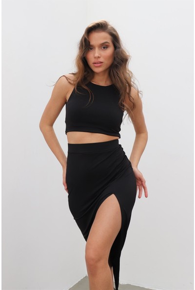 Eka Kadın Siyah Kolsuz Crop Sandy Takım 1018-0047 Eka Kadın Siyah Kolsuz Crop Sandy Takım 1018-0047