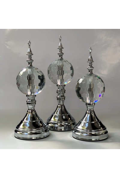 Dekor Arya Gümüş Detaylı Kristal Taşlı 3'lü Küre Dekor Dekor Arya Gümüş Detaylı Kristal Taşlı 3'lü Küre Dekor