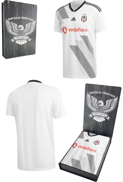 Beşiktaş Orijinal Forma Özel Hediyelik Ahşap Kutulu Beşiktaş Orijinal Forma Özel Hediyelik Ahşap Kutulu