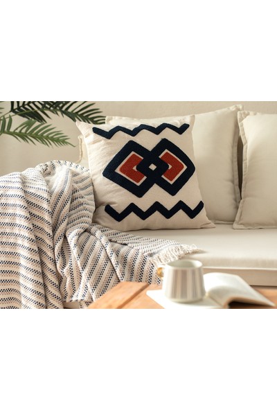Maika Punch Nakışlı Kırlent Kılıfı 45X45 cm Naturel