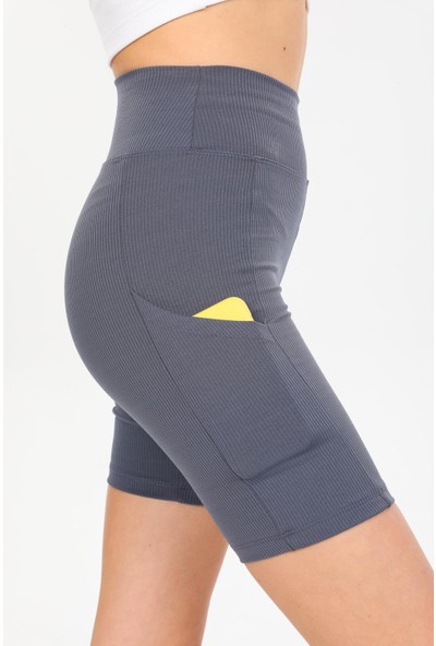 Domoda Yüksek Bel, Fitilli, Interlok Örme Cepli Biker Kısa Tayt Domoda Yüksek Bel, Fitilli, Interlok Örme Cepli Biker Kısa Tayt