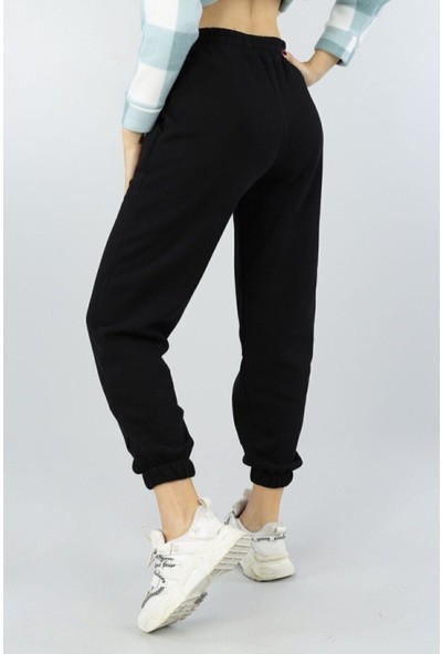 Molly Tekstil Kadın Siyah Yüksek Belli Jogger Eşofman Altı Molly Tekstil Kadın Siyah Yüksek Belli Jogger Eşofman Altı