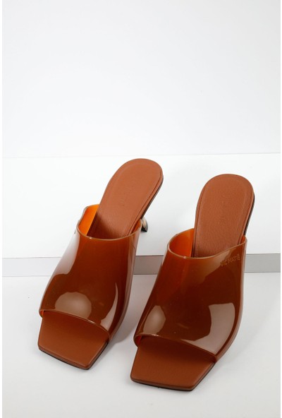 Vic Matie Küt Burun Şeffaf Topuklu Terlik