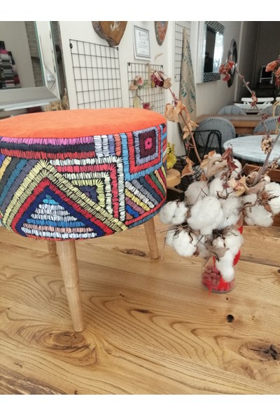 Mutlu Tasarımlar Retro Ahşap Ayaklı Dekoratif Etnik Desenli Silindir Puf Bench Dekoratif Ahşap Puf PF001-ETNK Mutlu Tasarımlar Retro Ahşap Ayaklı Dekoratif Etnik Desenli Silindir Puf Bench Dekoratif Ahşap Puf PF001-ETNK