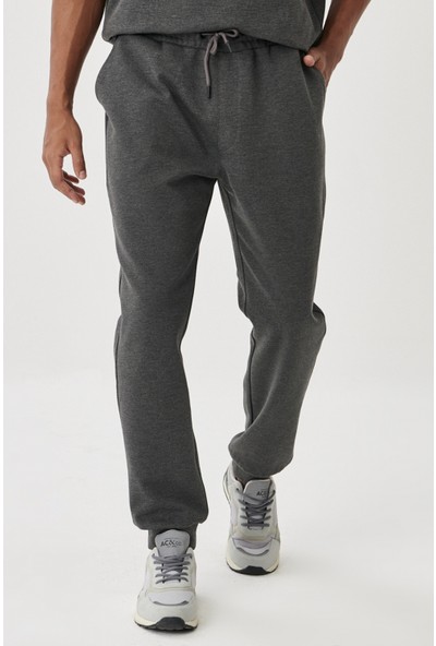 AC&Co / Altınyıldız Classics Erkek Antrasit-Melanj Standart Fit Beli ve Paçası Lastikli Rahat Spor Eşofman Altı AC&Co / Altınyıldız Classics Erkek Antrasit-Melanj Standart Fit Beli ve Paçası Lastikli Rahat Spor Eşofman Altı