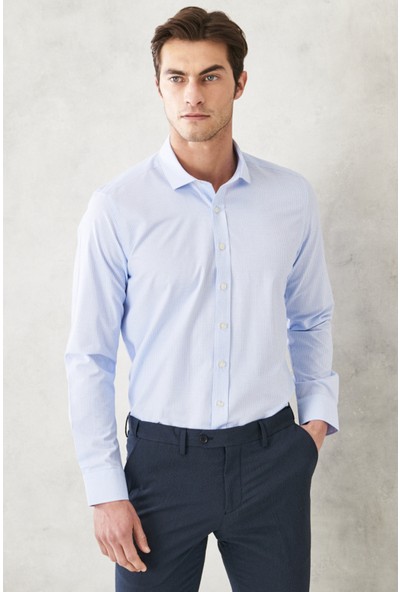 AC&Co / Altınyıldız Classics Erkek Beyaz-Mavi Slim Fit Dar Kesim İtalyan Yaka Baskılı Gömlek