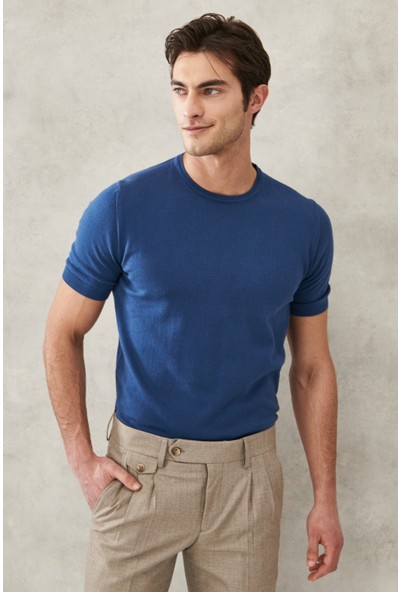 Altınyıldız Classics Erkek İndigo 360 Derece Her Yöne Esneyen Slim Fit %100 Pamuk Triko Tişört Altınyıldız Classics Erkek İndigo 360 Derece Her Yöne Esneyen Slim Fit %100 Pamuk Triko Tişört