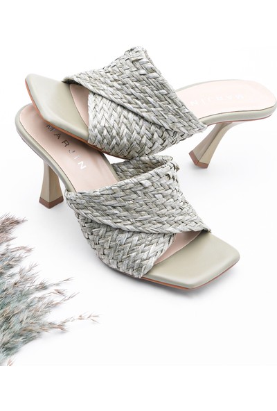 Kadın Hasır Örgü Topuklu Terlik Valite