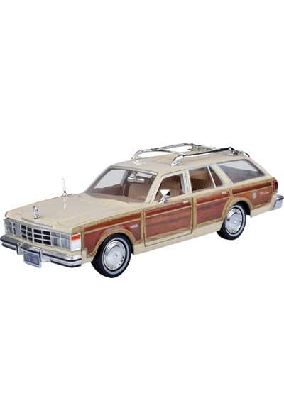 Motormax 1:24 1979 Chrysler Lebaron Town & Country