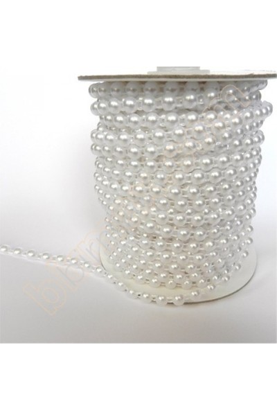 Brode Şerit İnci 22 Metre Tek Sıralı Şerit Yarım İnci Beyaz ( 6 mm ) Brode Şerit İnci 22 Metre Tek Sıralı Şerit Yarım İnci Beyaz ( 6 mm )