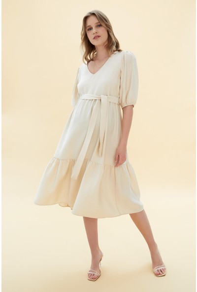 DeFacto Volan Detaylı V Yaka Balon Kollu Hamile Elbisesi U7501AZ22SM DeFacto Volan Detaylı V Yaka Balon Kollu Hamile Elbisesi U7501AZ22SM