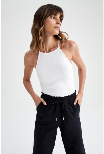 DeFacto Slim Fit Halter Yaka Pamuklu Kaşkorse Atlet Y4843AZ22SM DeFacto Slim Fit Halter Yaka Pamuklu Kaşkorse Atlet Y4843AZ22SM