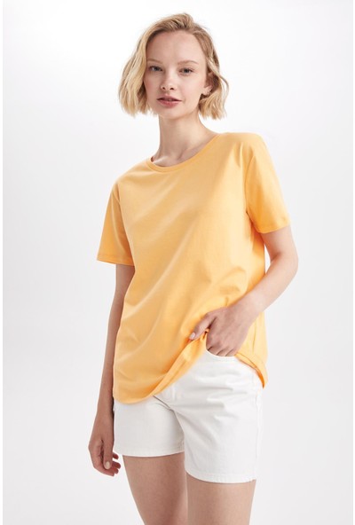 DeFacto Regular Fit Bisiklet Yaka Kısa Kollu Tişört M9595AZ22SP DeFacto Regular Fit Bisiklet Yaka Kısa Kollu Tişört M9595AZ22SP
