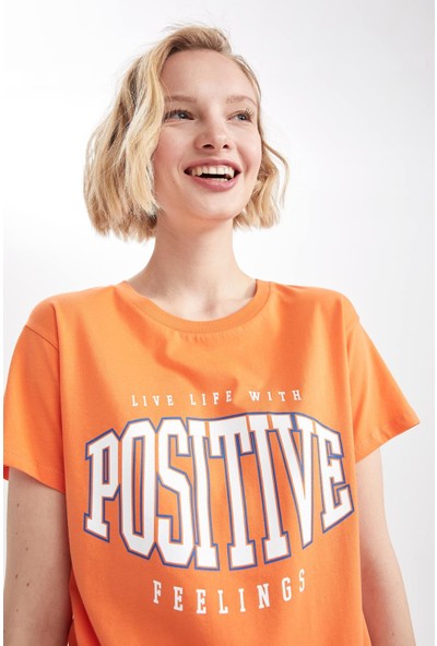 DeFacto Regular Fit Bisiklet Yaka Kısa Kollu Tişört X6352AZ22SM