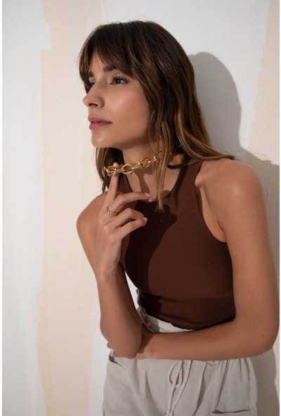 DeFacto Slim Fit Halter Yaka Pamuklu Crop Atlet X6527AZ22SP DeFacto Slim Fit Halter Yaka Pamuklu Crop Atlet X6527AZ22SP