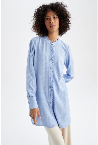 DeFacto Regular Fit Yakası Fırfırlı Uzun Kollu Gömlek Tunik X3324AZ22SM DeFacto Regular Fit Yakası Fırfırlı Uzun Kollu Gömlek Tunik X3324AZ22SM