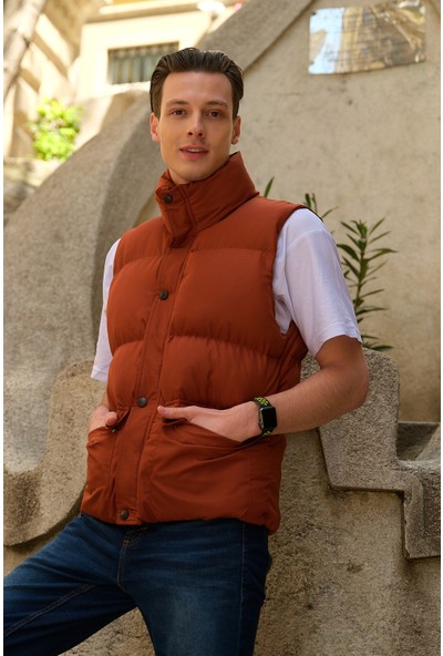 Densmood Hakim Yaka Fermuarlı Erkek Şişme Yelek Densmood Hakim Yaka Fermuarlı Erkek Şişme Yelek