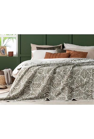 English Home Arboretum Jakarlı Pamuklu Çift Kişilik Battaniye 200 x 220 cm Koyu Yeşil English Home Arboretum Jakarlı Pamuklu Çift Kişilik Battaniye 200 x 220 cm Koyu Yeşil